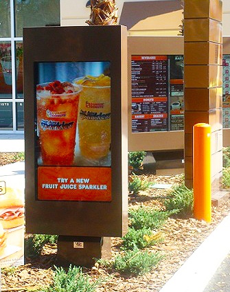 Digital Presell Board vs. Outdoor Digital Menu Board