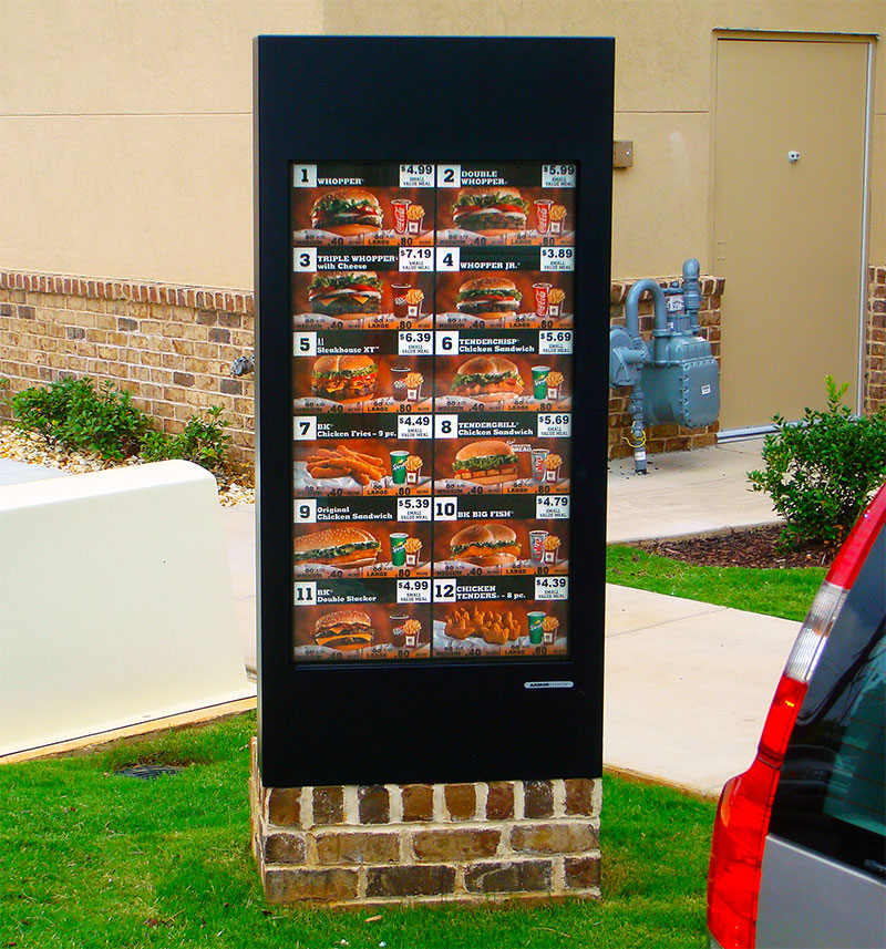 4 Reasons Your Restaurant Needs Outdoor Digital Menu Boards